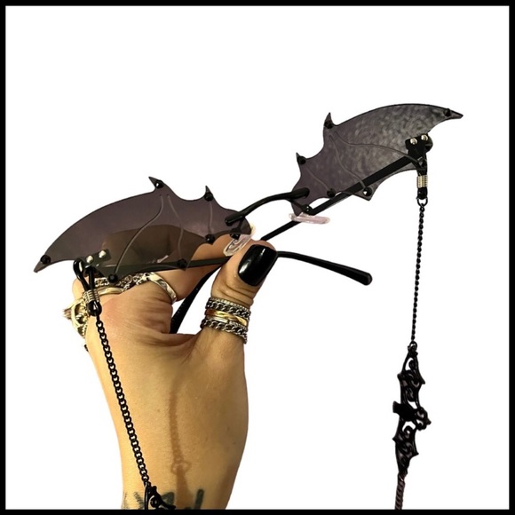 Dark Heaven | Accessories | Black Bat Wings Shape Gothic Sunglasses Bat ...
